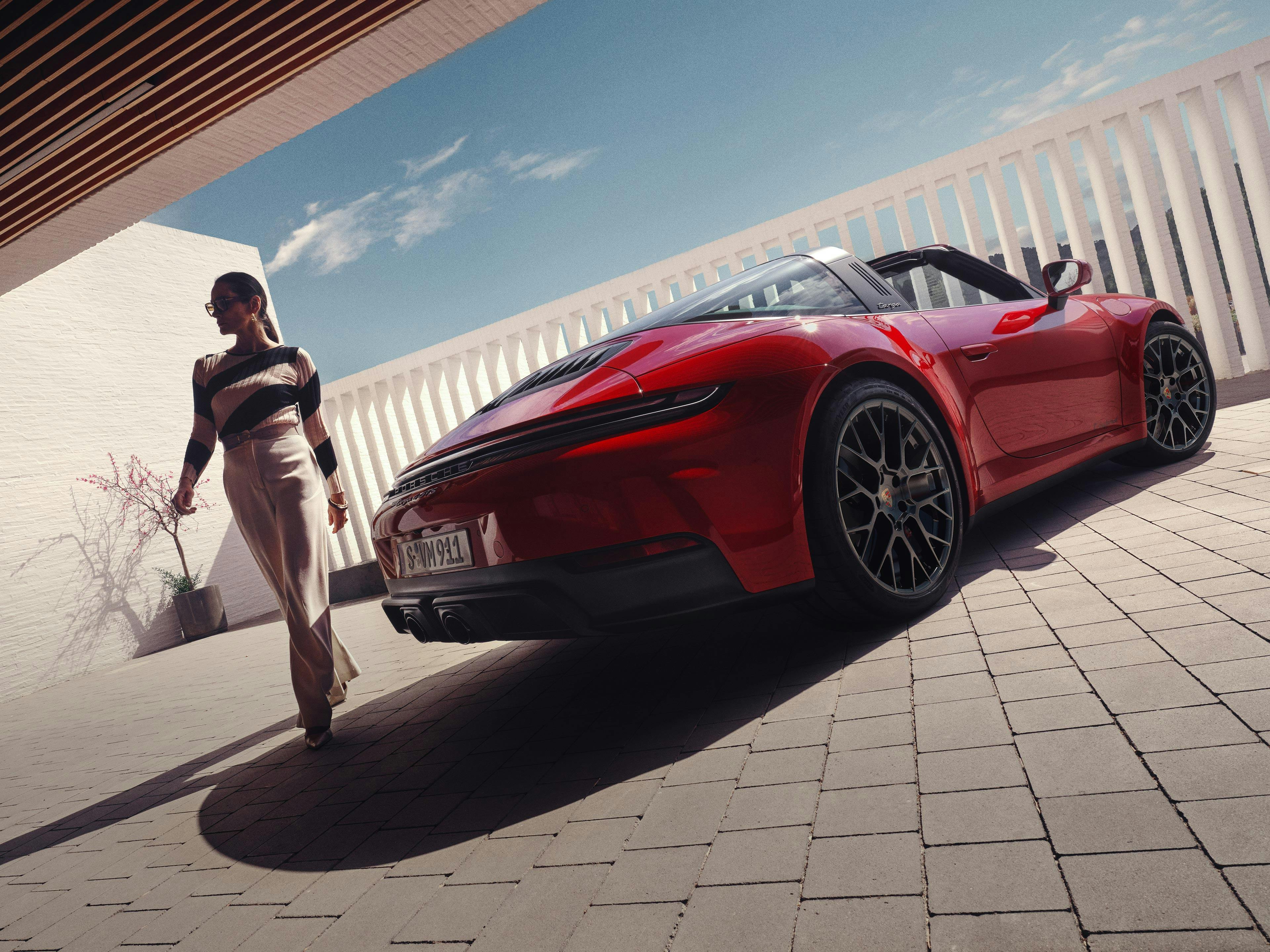 Porsche Kuwait | Official Website